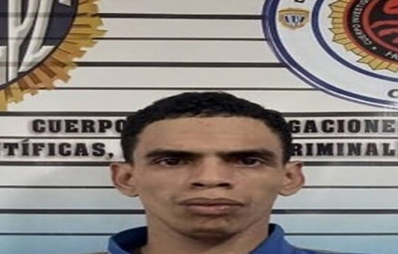 Hombre utiliza a su hijastra de escudo para no ser golpeado y termina ...