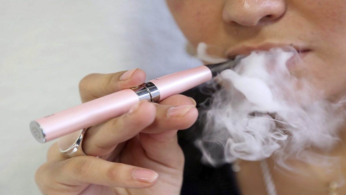 Hallan inconsciente a niño de 13 años después de fumar vaper en el baño ...